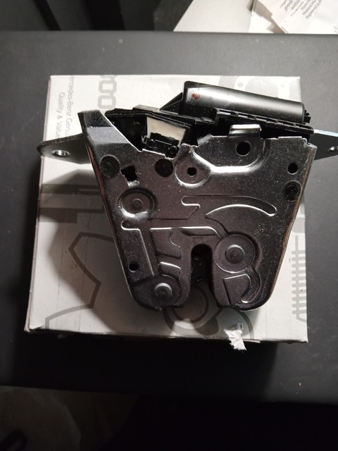 2019 MERCEDES a Class A35 AMG 177 Hatchback A0997400400 Tailgate Boot ...