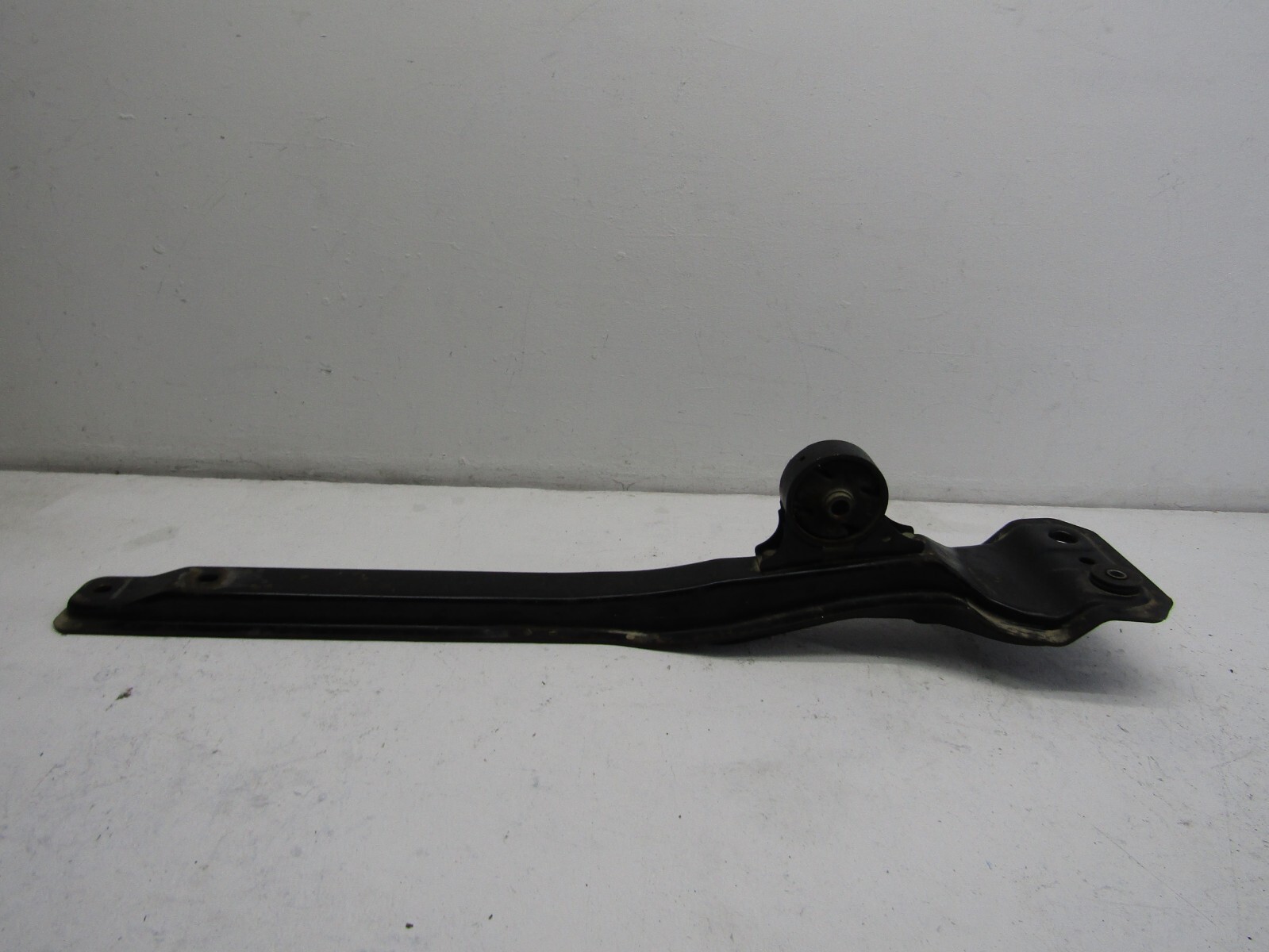 Engine Mount Bracket ECLIPSE 2006 2012 Front Side Bracket Insulator ...