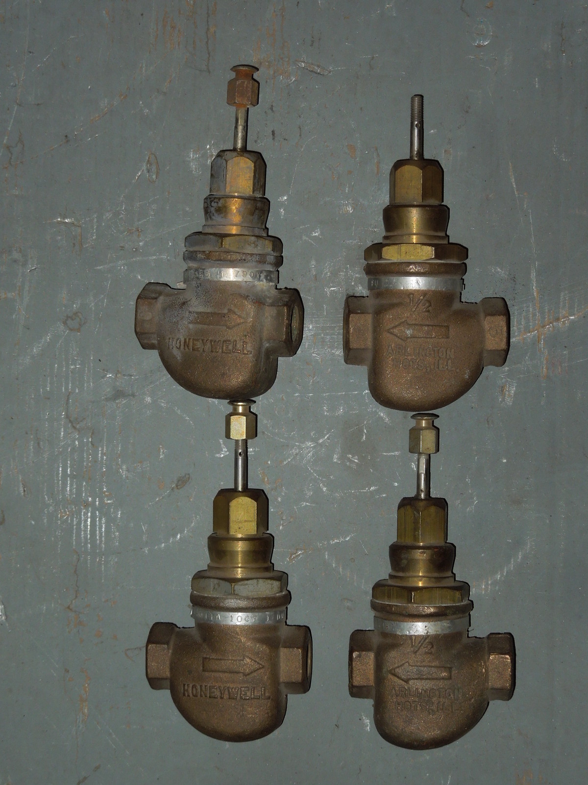 1/2" HONEYWELL BRONZE THREADED CONTROL VALVES V5011 (Lot of 4) | eBay