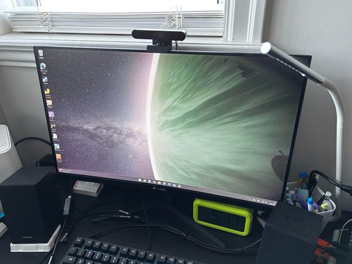 24 Inch Crua monitor 180 /144hz Monitor. | eBay