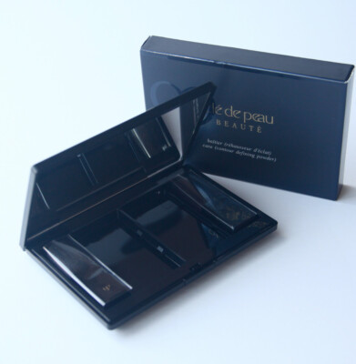 Cle de Peau Compact Case for Contour Defining Powder with 2 Brushes New ...