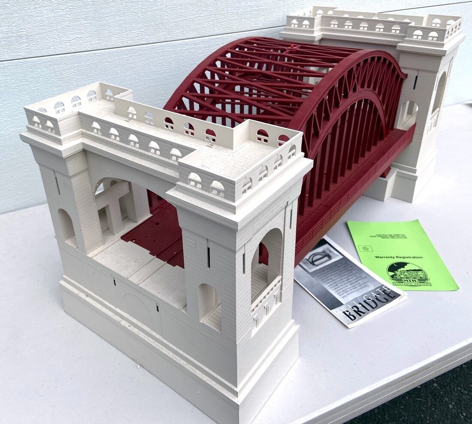 MTH - RAIL KING HELL GATE BRIDGE O-GAUGE -- NEW IN BOX WITH BOOKLETS | eBay