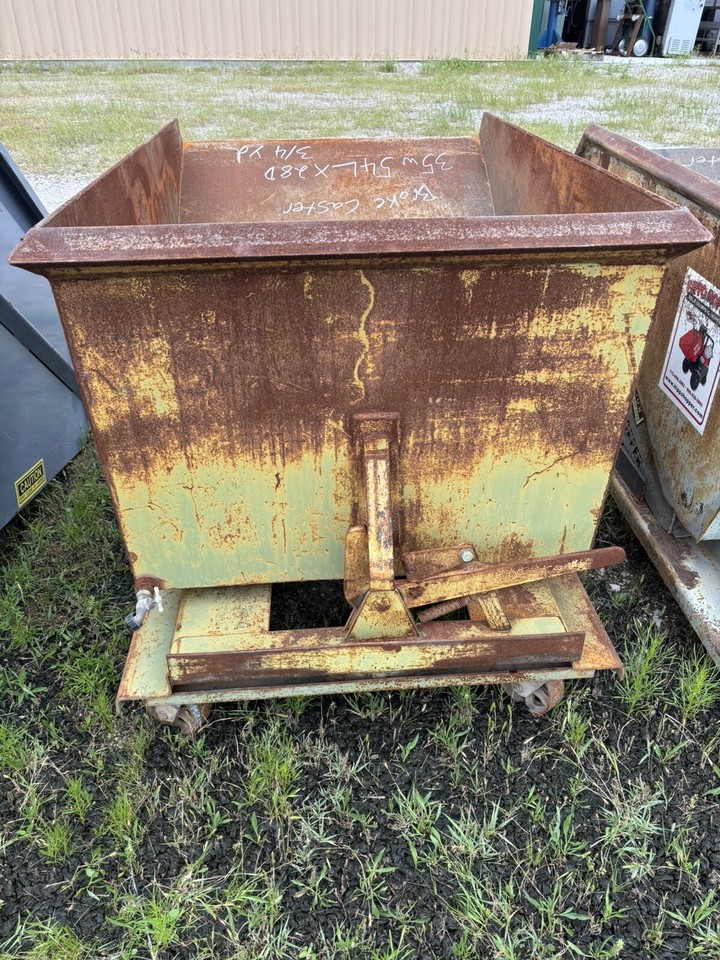 JESCO 3/4 YARD SELF DUMPING HOPPER 5000 Pound Capacity On Casters Model ...