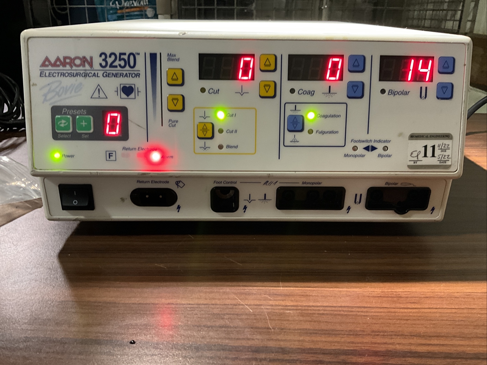 Aaron 3250 Bipolar Electrosurgical Generator REF A3250 ESU with Foot ...