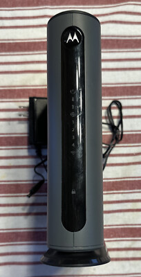 Motorola MG7310 343Mbps 8x4 DOCSIS 3.0 Cable Modem Plus N300 Wi-Fi ...