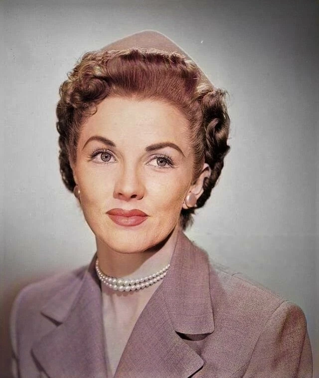 Phyllis Coates Measurements