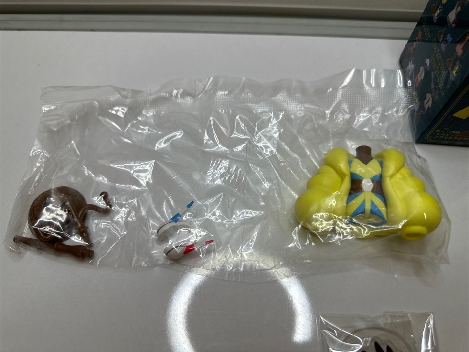 Pokemon Trainer Outfit Figurines EMOLGA With Box Sealed Packet ...