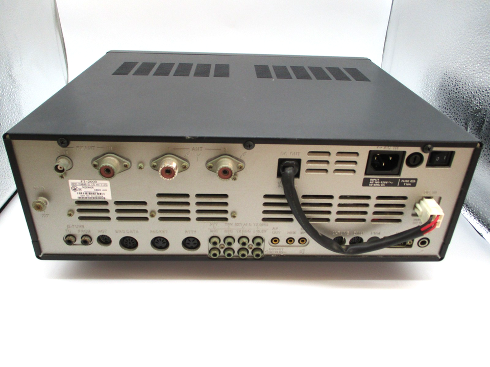 YAESU FT-2000 100w HF/50MHz transceiver Tested and in good condition ...