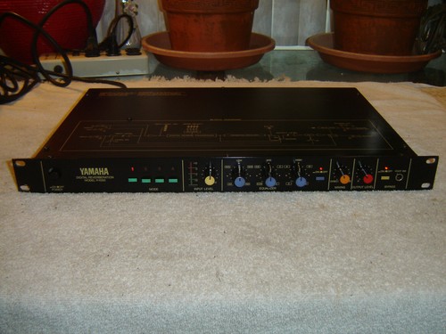 Yamaha R1000 Digital Reverberation with Parametric Eq, Reverb, Vintage ...