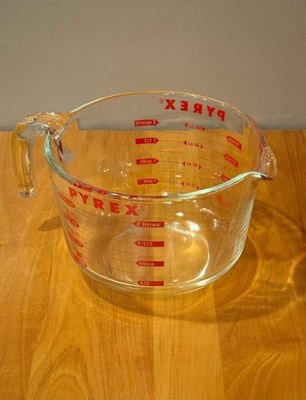 PYREX Large 8-Cups 2000ml 64oz Clear Glass Handled Measuring Cup Made ...