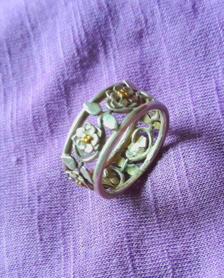 ROBIN "THE HAMMER" LUDWIG CUSTOM-DESIGNED VINT WEDDING RING ROSES WHITE ...