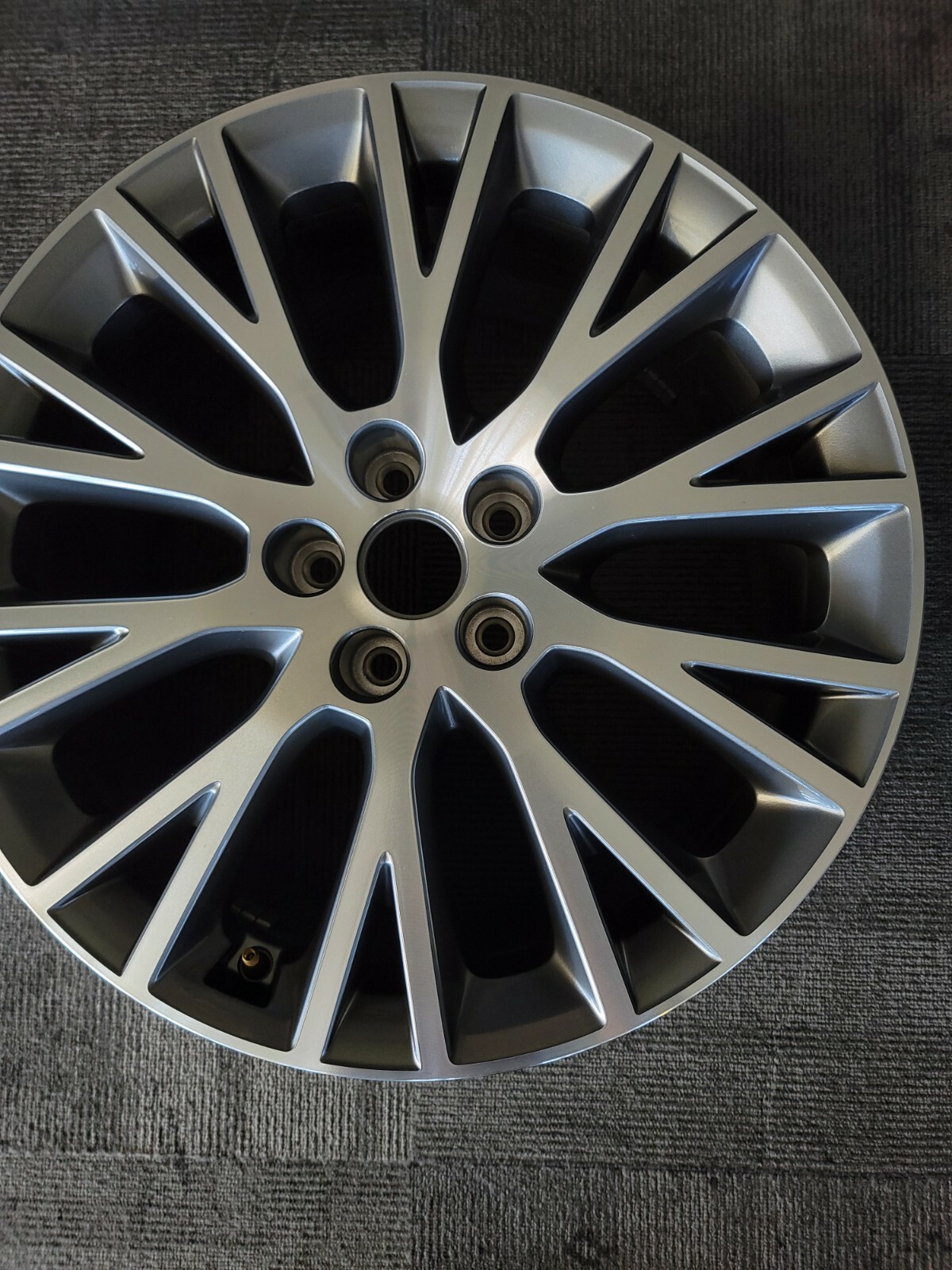 19" GENESIS GV80 FACTORY OEM ALLOY WHEEL RIM 19x8 1/2 2021-2025 | eBay