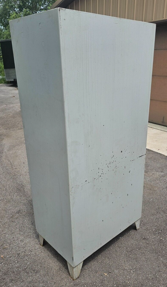 StrongHold Extreme Duty 12 Gage Cabinet w/3 Drawers 36" W x 24" D x 78 ...