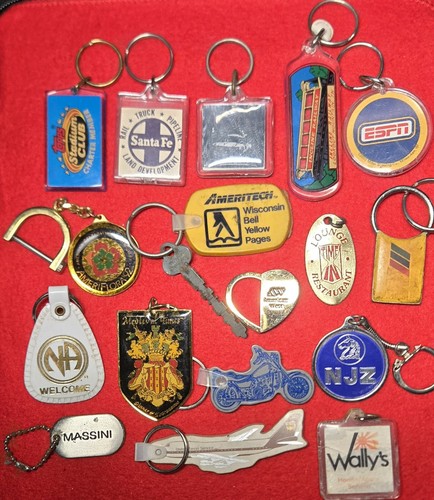 Lot Of 32 Vintage Advertisement Keychains | eBay