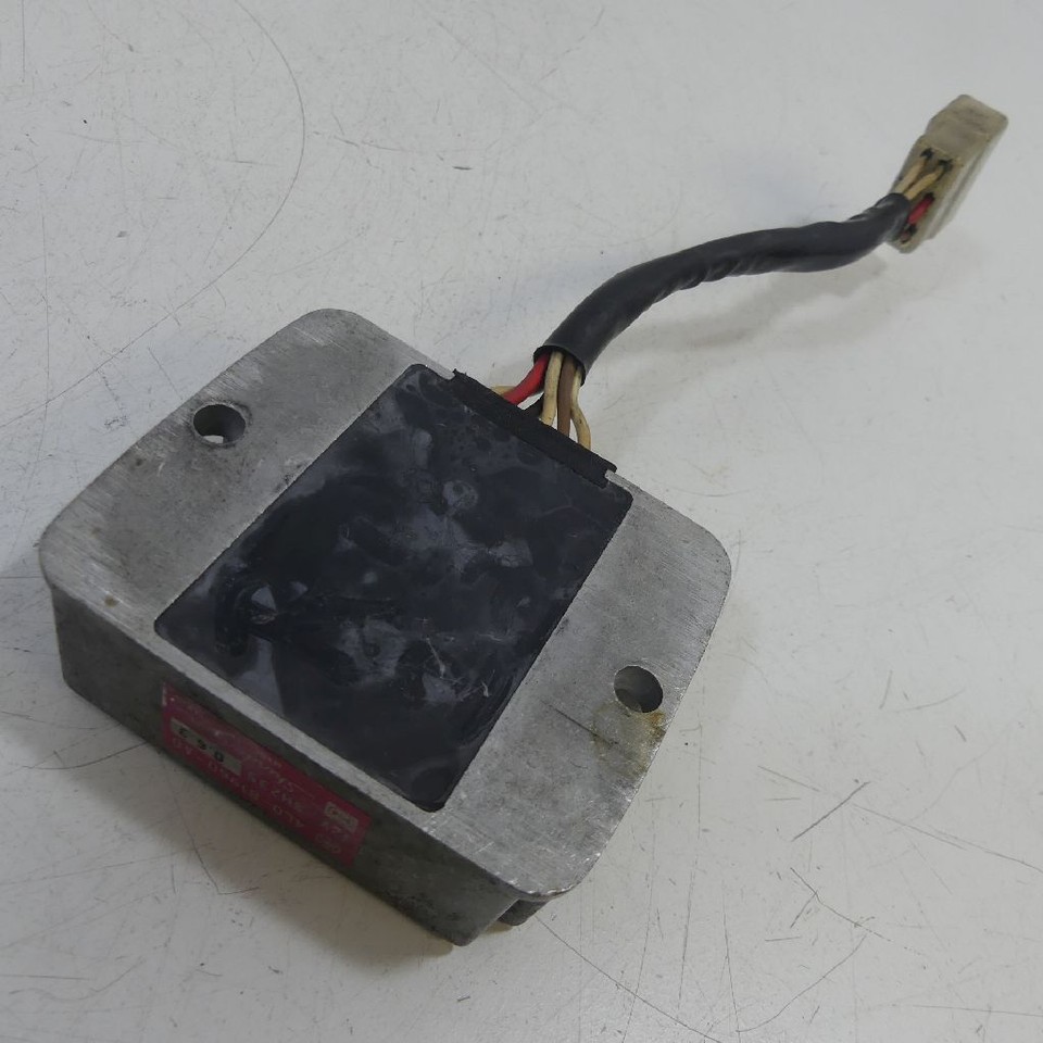 Yamaha RD 250 / 350 YPVS SR 500 Charging Regulator 36809 | eBay UK