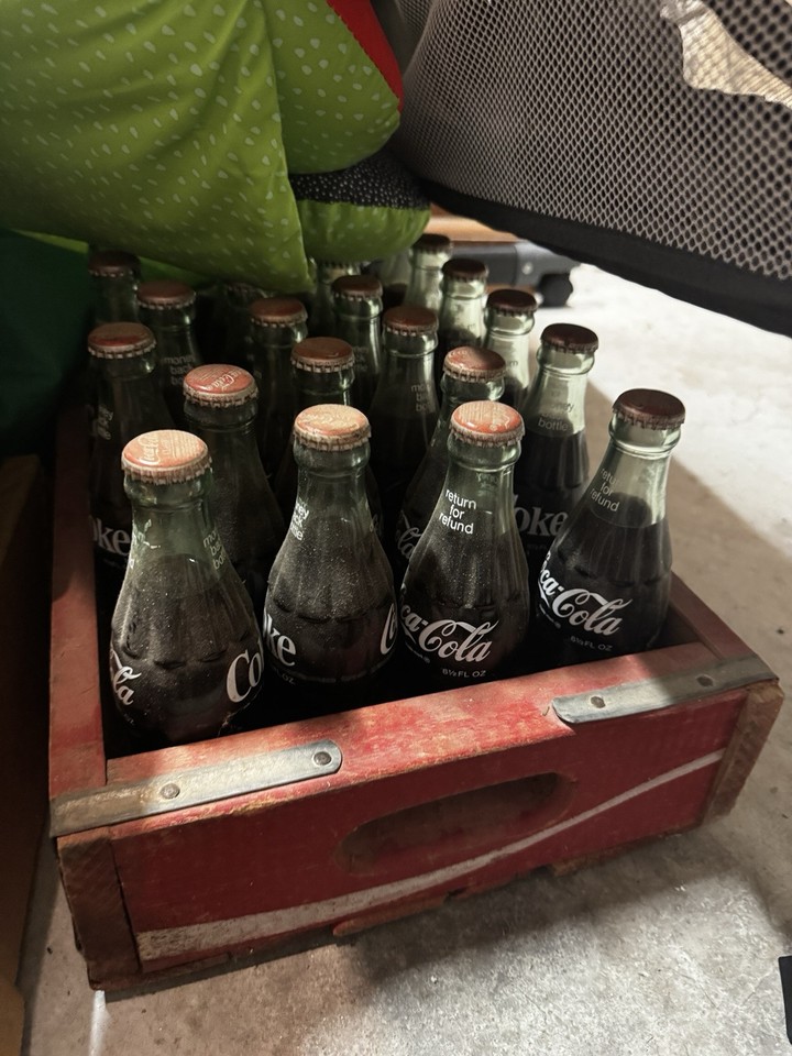 Vintage Full Unopened Coke Bottles Return for Deposit with Case - 24 ...