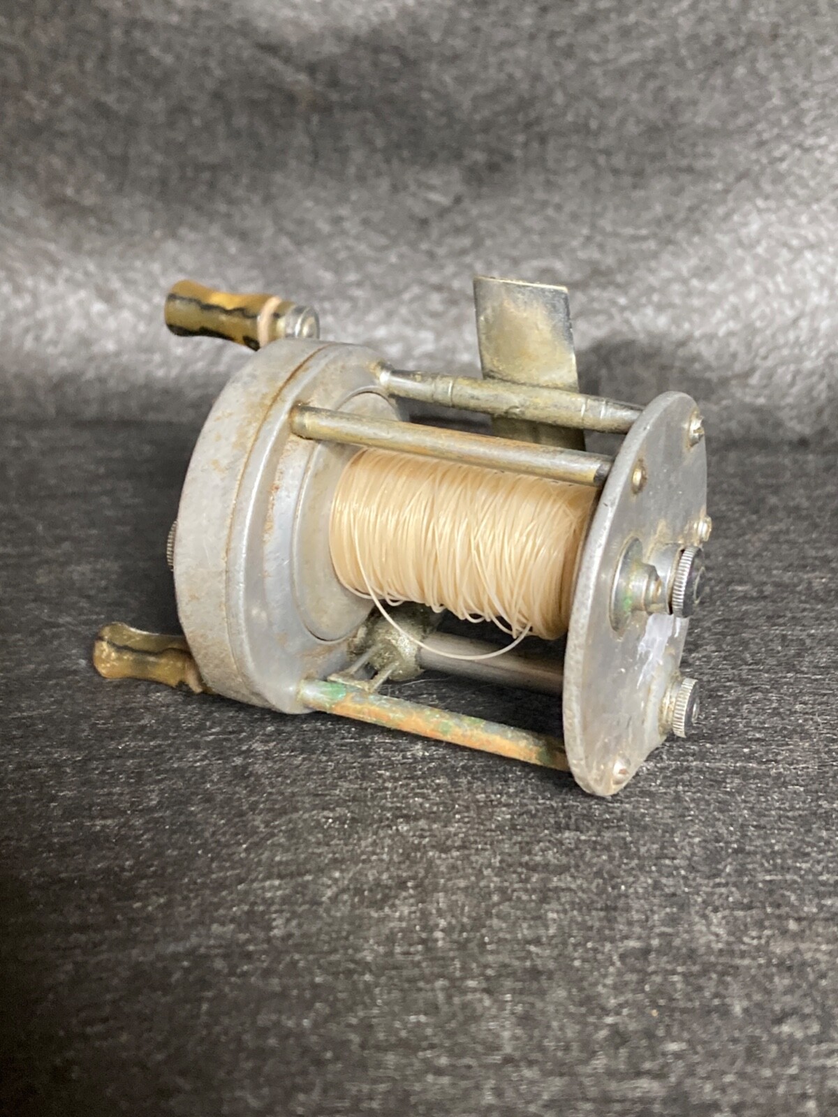 Vintage Pflueger Supreme Casting Reel | eBay