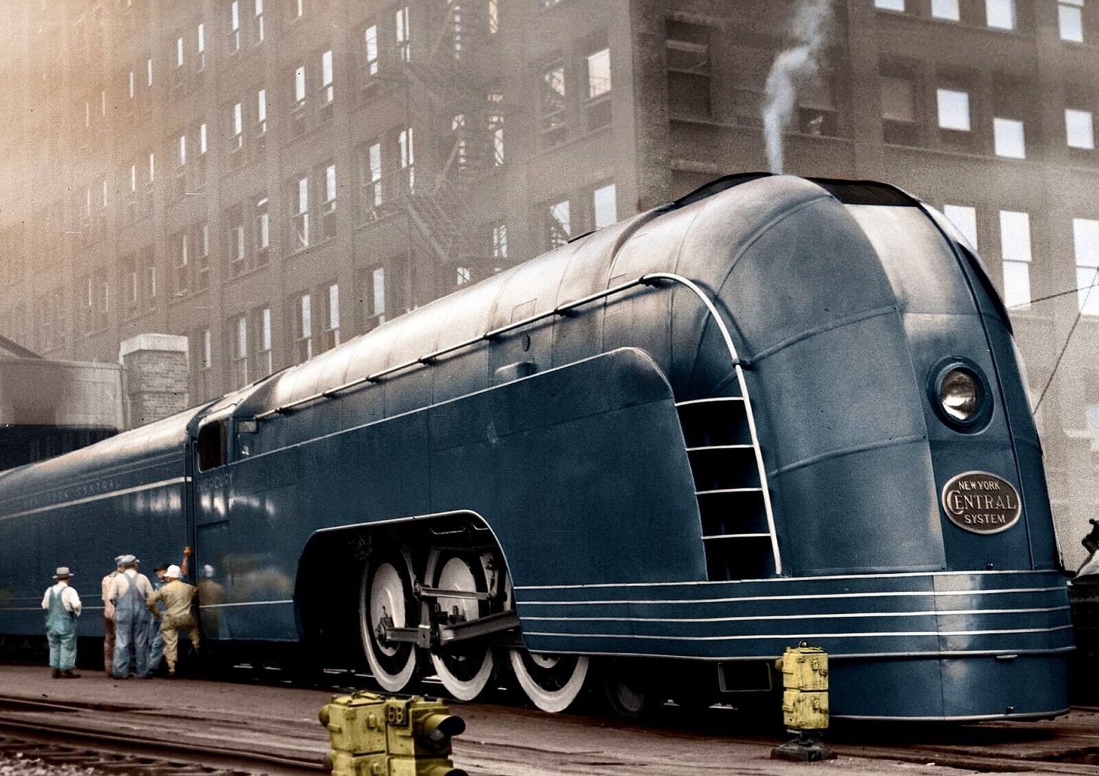 1930s NEW YORK STREAMLINER Train on the Railway Tracks Classic Picture ...