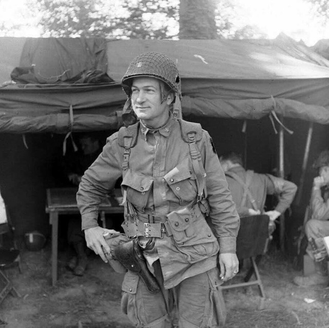 WW2 WWII Photo US Army 101st Airborne Officer France 1944 World War Two ...