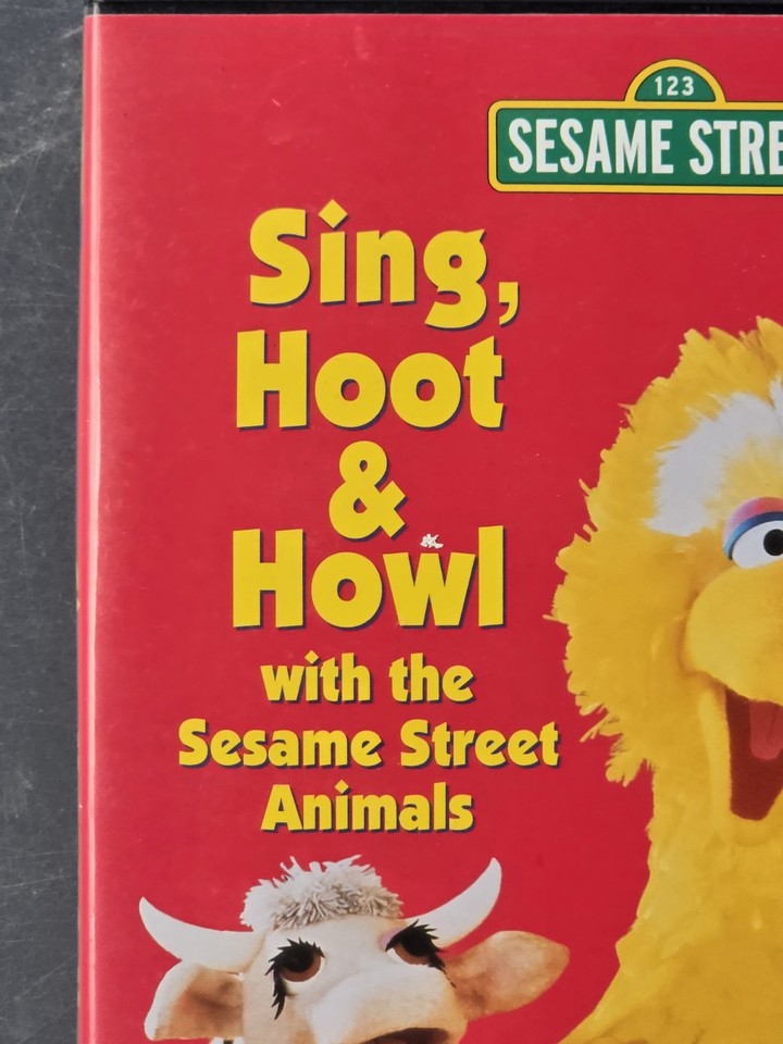 Sesame Street Workshop DVD 2004 Sing Hoot & Howl Muppets Songs Music ...