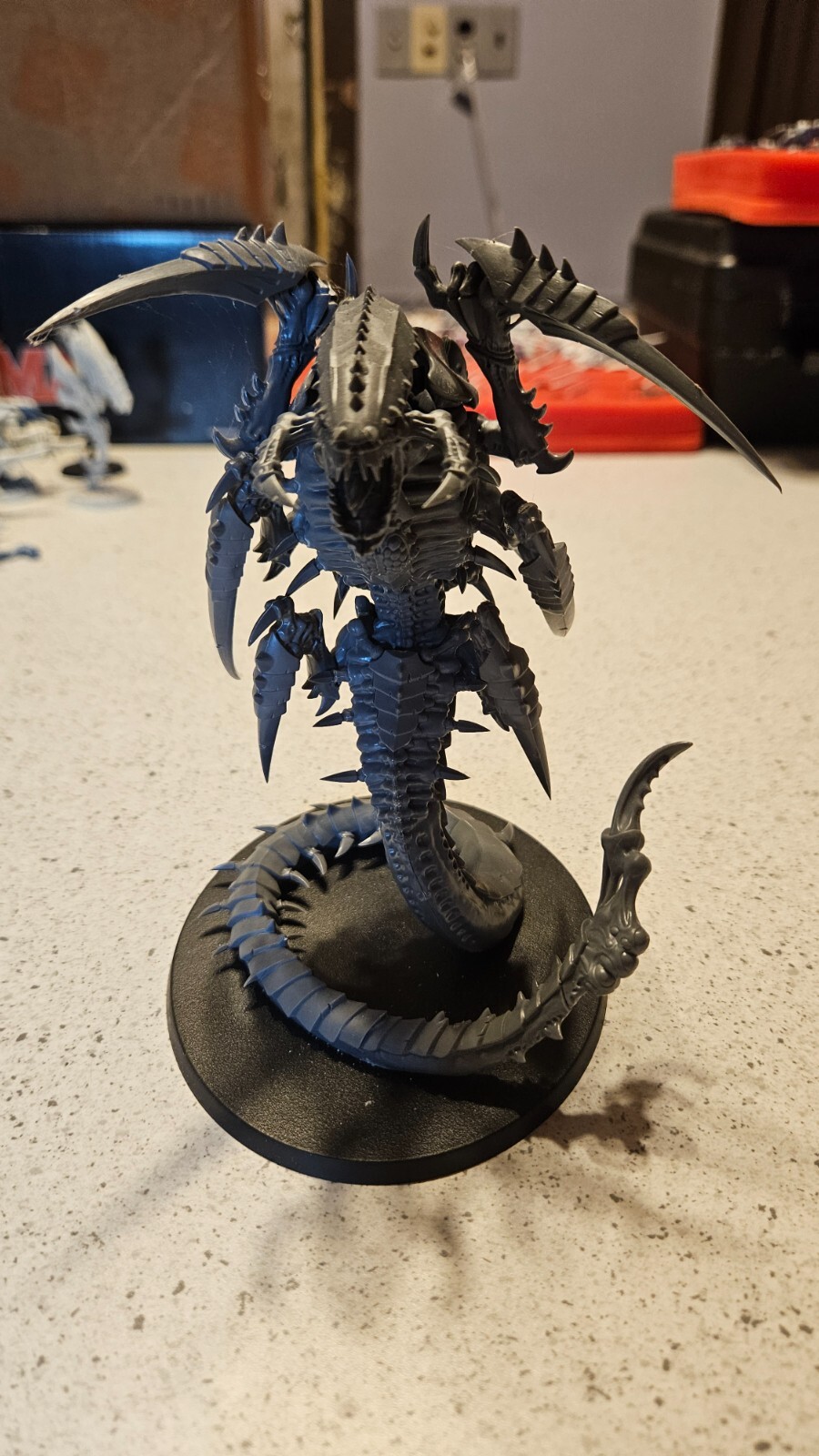 Warhammer 40k Tyranid Trygon - Fully Assembled/Plastic/Huge Figure | eBay