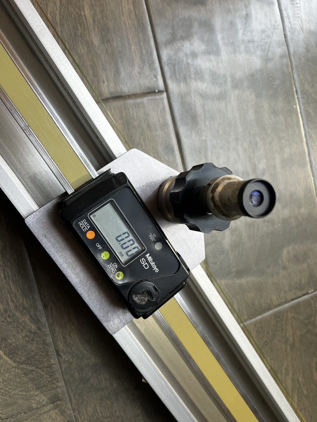 Mitutoyo SD Digimatic Horizontal Electronic Linear Scale: 0 to 24.5" W ...