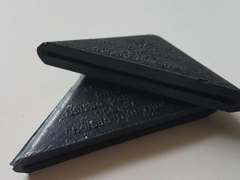 4 Vintage Holdtite Bonnet Corner Buffers Austin 7 Morris | eBay