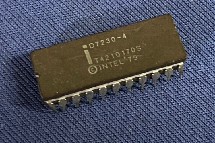 D7230-4 INTEL D7230 22-PIN CERDIP VINTAGE 1984 RARE LAST ONES QTY-1 | eBay