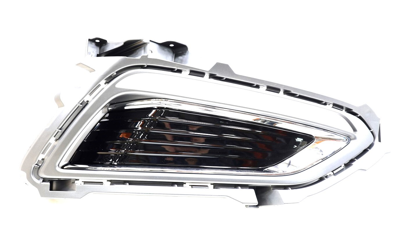 Genuine Hyundai OE Cover-Fr Bumper Fog Lamp Rh 86522-E6100-PG5 for sale ...