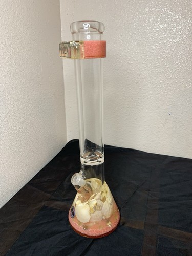 1 ft 16” INEX BONG WITH A LIGHTER HOLSTER, With A Pink Shell Looking ...