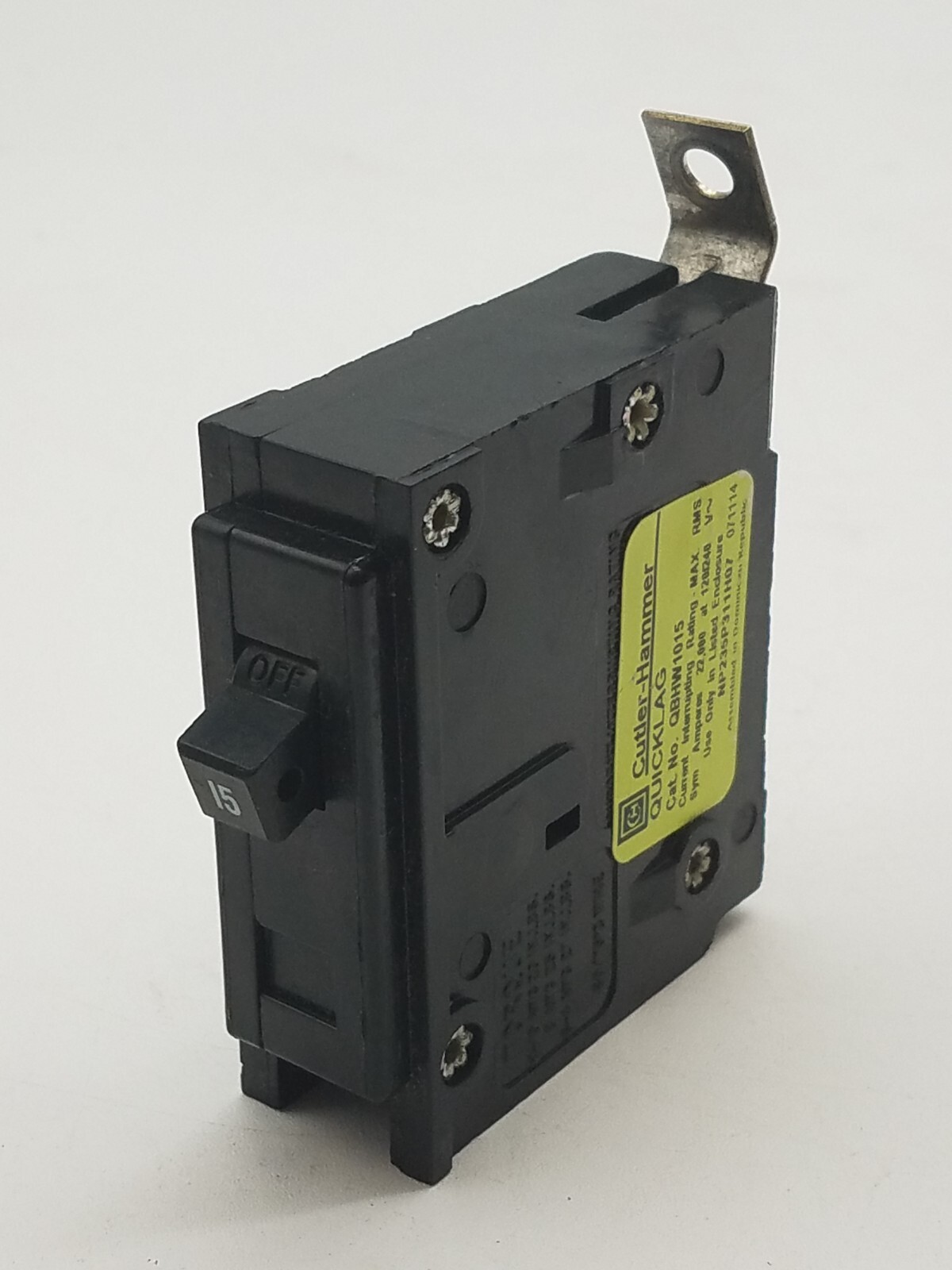 Cutler Hammer QBHW1015 Circuit Breaker 15A 240V 1P Quick Lag Bolt On ...