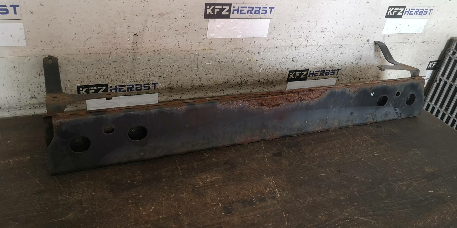 520210K022 front bumper reinforcement TOYOTA HILUX VII PICK-UP 1196900 ...