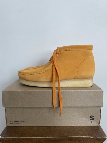 NWT Clarks Men's Wallabee EVO Boot Burnt Yellow Suede Mid High Top | eBay