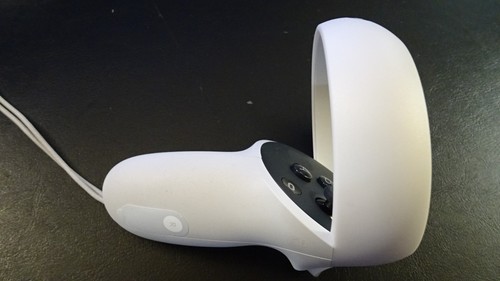 Right Genuine Original Meta Oculus Quest 2 VR Controller JD96CX | eBay