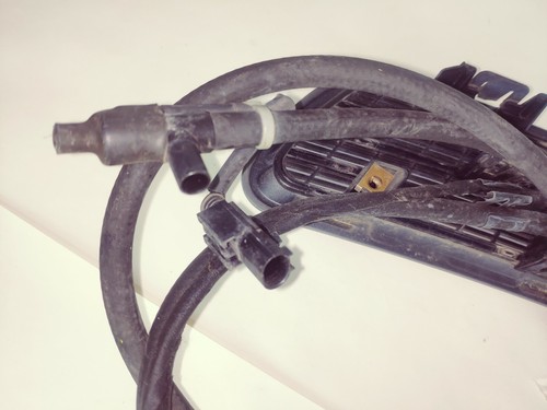 2006 MERCEDES E 350 W211 Hood Vent Grill Cover 2118600092 C30 | eBay