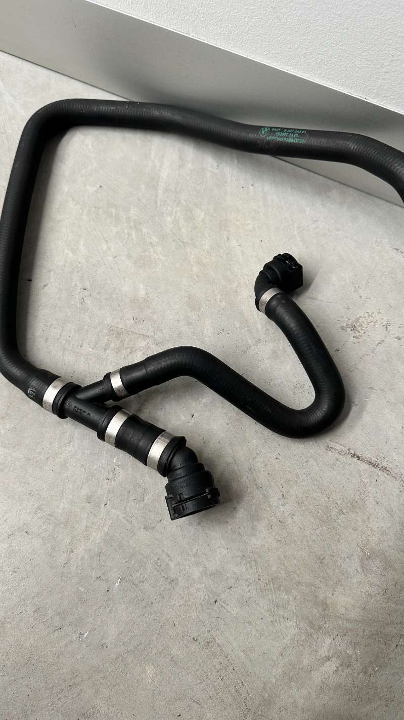 BMW F87 F80 F82 F83 M2 M3 M4 Radiator to Engine Return Hose 64219307243 ...
