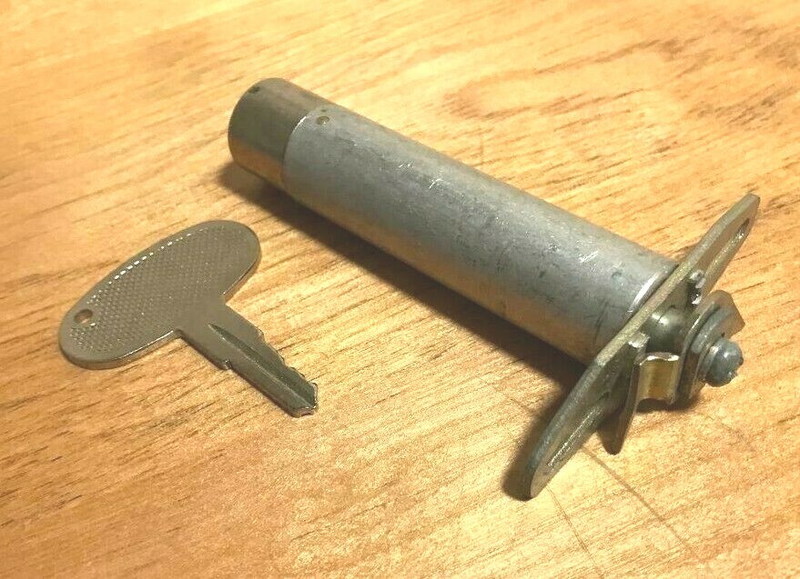 PACHISLO Slot Machine Door Lock / Key 3-5/16" A Hook for Babel, Hanabi ...