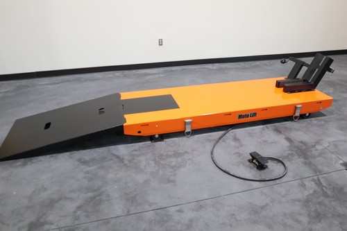 Moto Lift motorcycle lift table Made in USA 1350lb 28" wide x 84" x41.5 ...