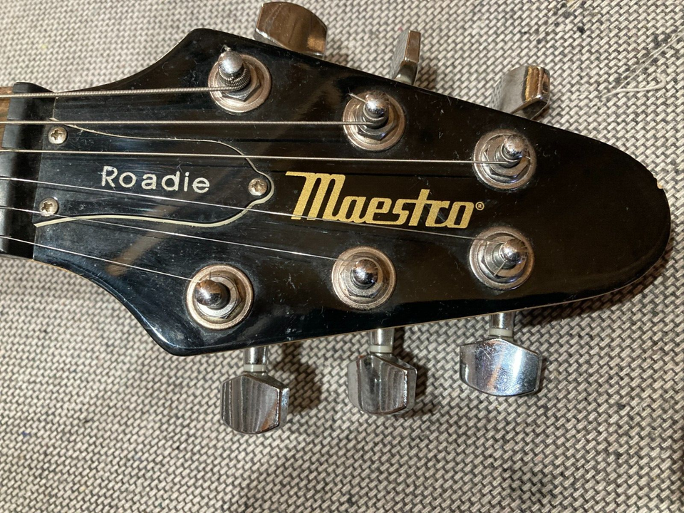 Gibson (Maestro Flying V) Roadie Electric Guitar Musical Instrument ...