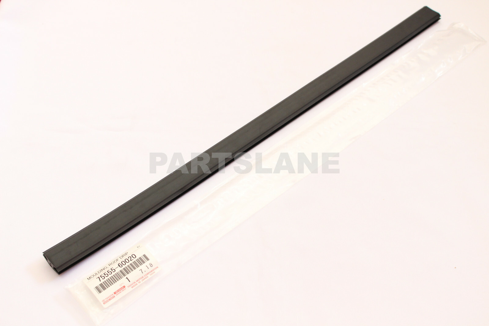 Toyota Land Cruiser LX570 08-20 OEM Roof Drip Side Finish Moulding ...