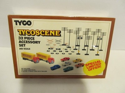 Tyco HO Scale Train Accessories Tycoscene 32 Piece Accessories Set ...