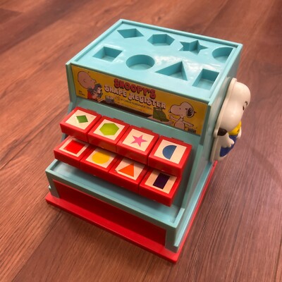 Peanuts Snoopy’s Shape Register , Child Guidance Toy (missing 1 Piece ...