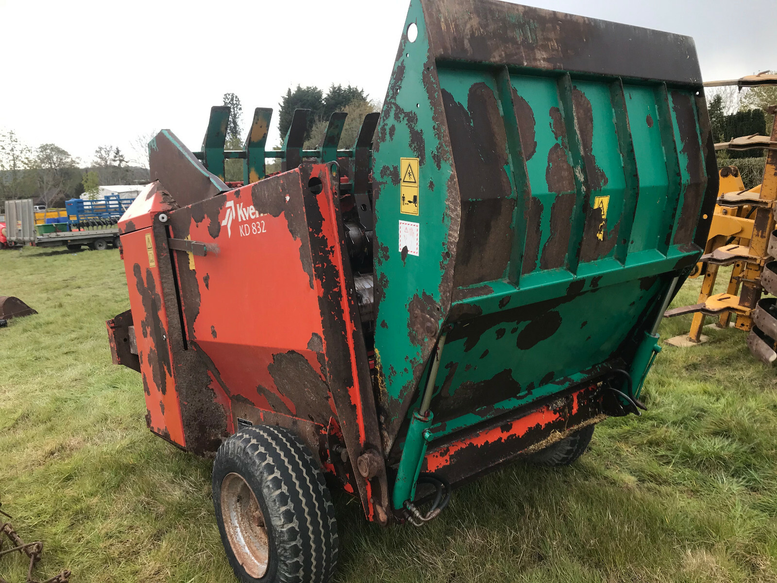 Kverneland KD832 Straw Spreader £1400 plus vat £1680 - delivery | eBay UK