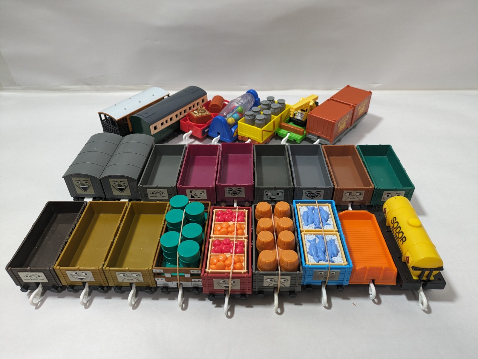 Thomas & Friends TOMY Plarail Trackmaster Freight Car Set Lot 100 Tain ...