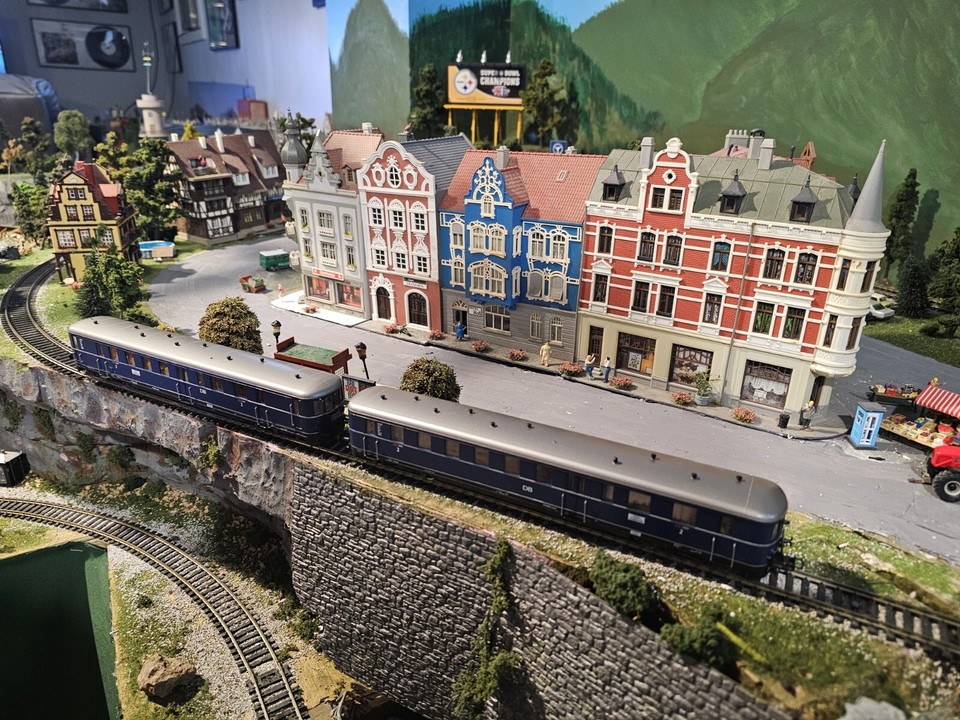 Liliput DB VT 25 Triebwagen 125 03 HO Scale DC | eBay