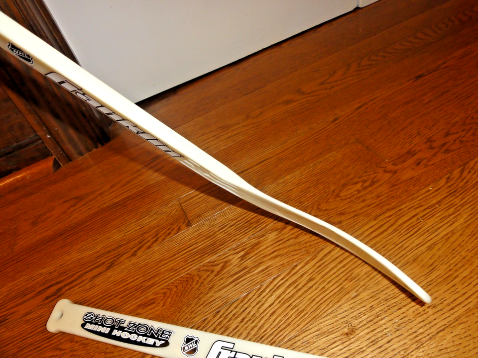 Mini NHL Hockey Sticks Shot Zone Franklin Set of 2 White Right & Left ...
