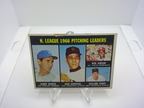 1967 Topps Sandy Koufax / Juan Marichal / Bob Gibson / Gaylord Perry ...