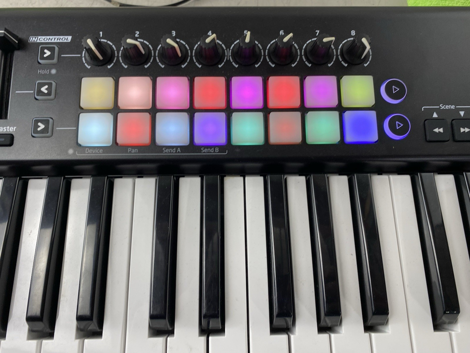 NOVATION NEMKO LAUNCHKEY 61 MK2 | eBay