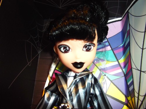 Wednesday Addams Pretty Doll With Hand (knock Off) Goth Outfit. NRFB ...