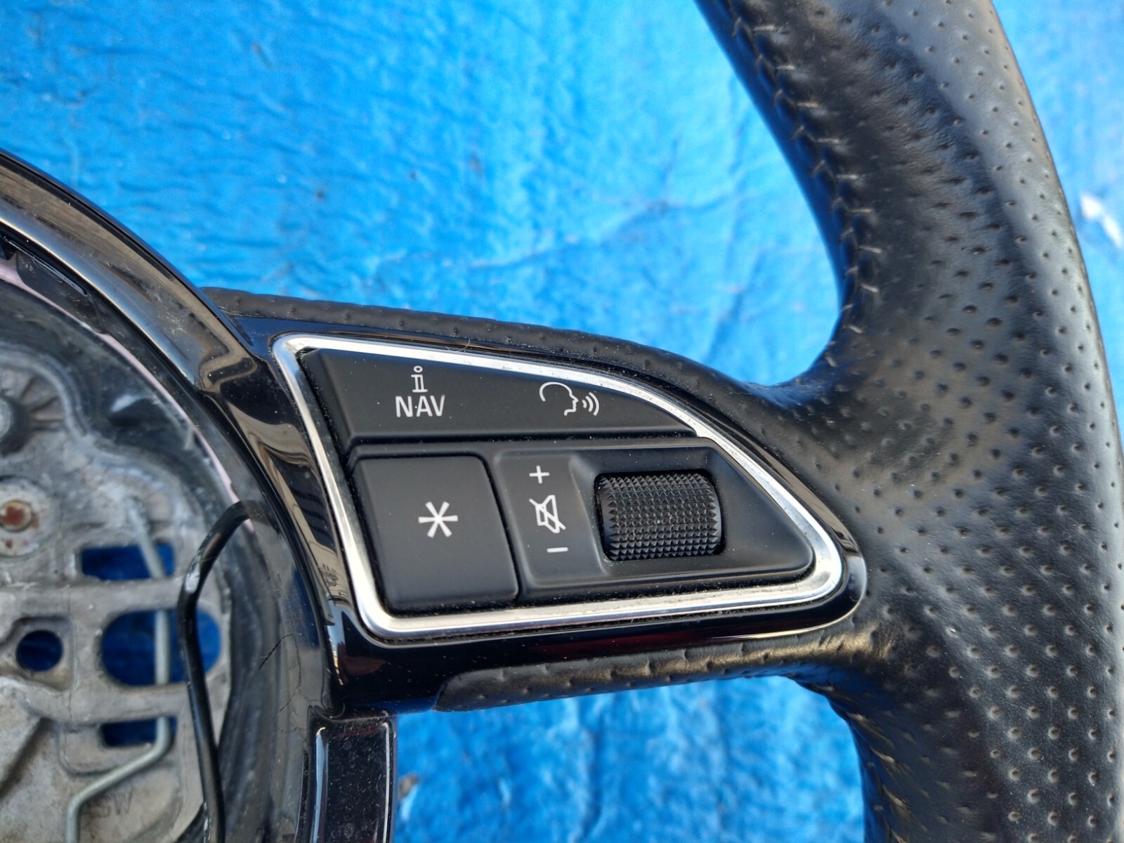 2016-2018 Audi RS7 OEM genuine steering wheel with EMBLEM | eBay